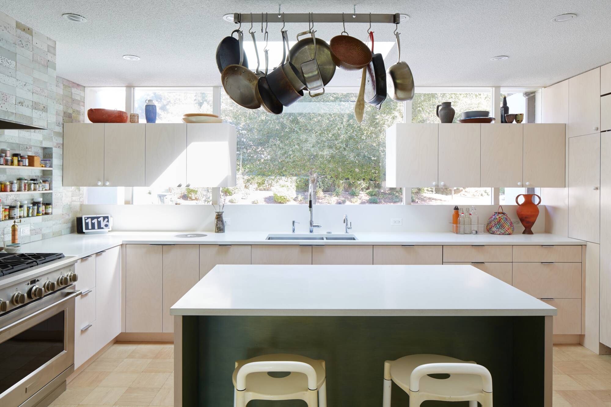 Puelicher House | Bronstruction