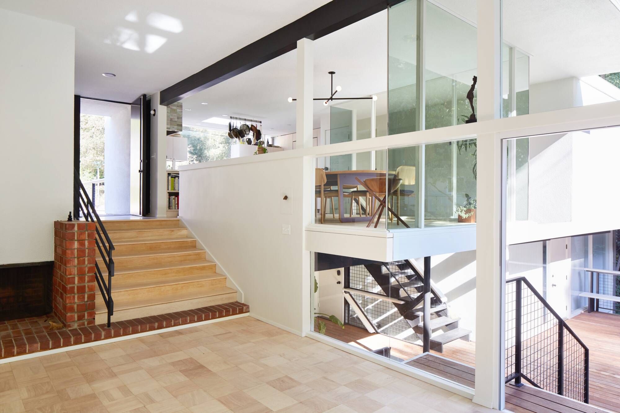 Puelicher House | Bronstruction