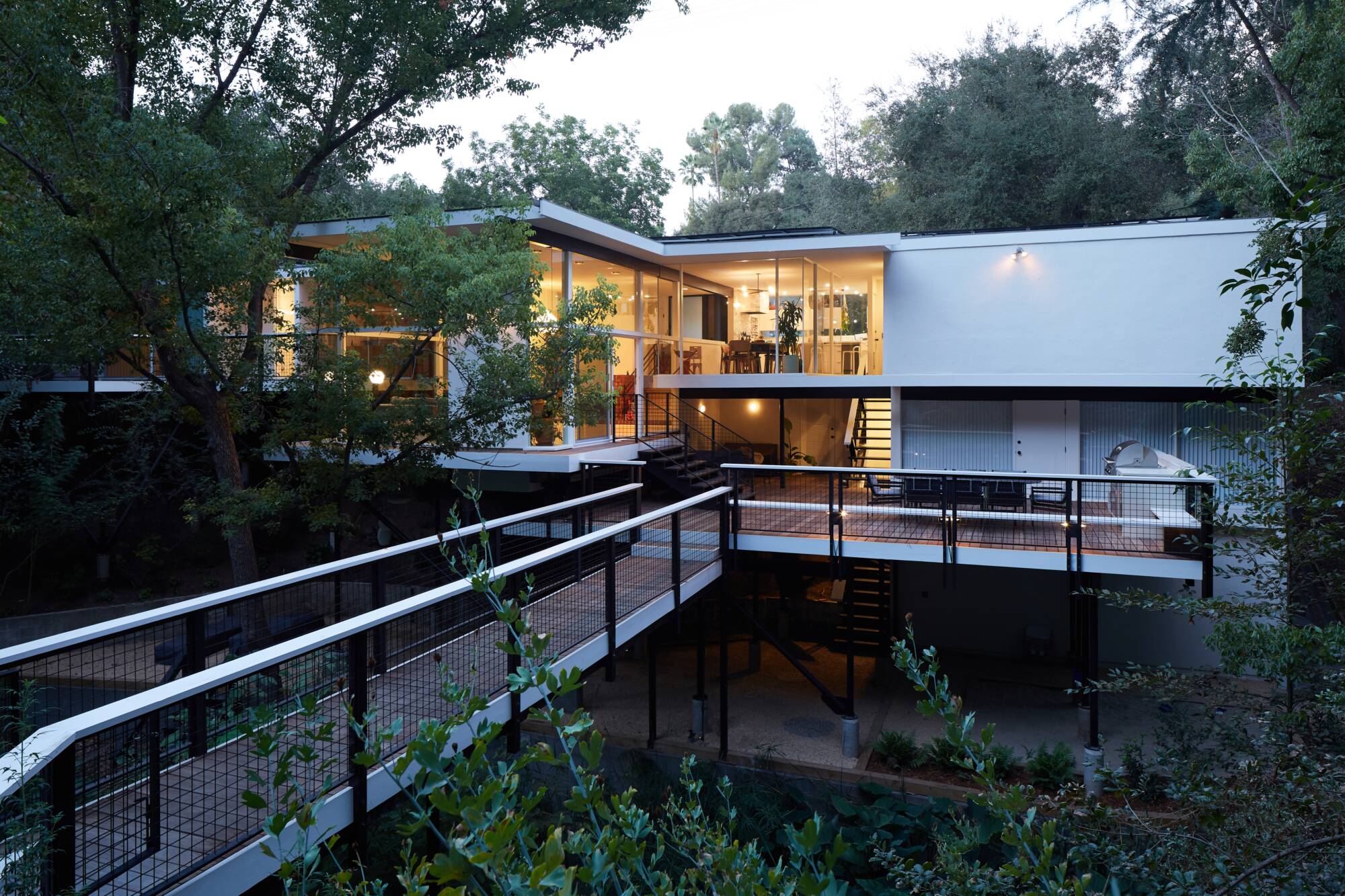 Puelicher House | Bronstruction